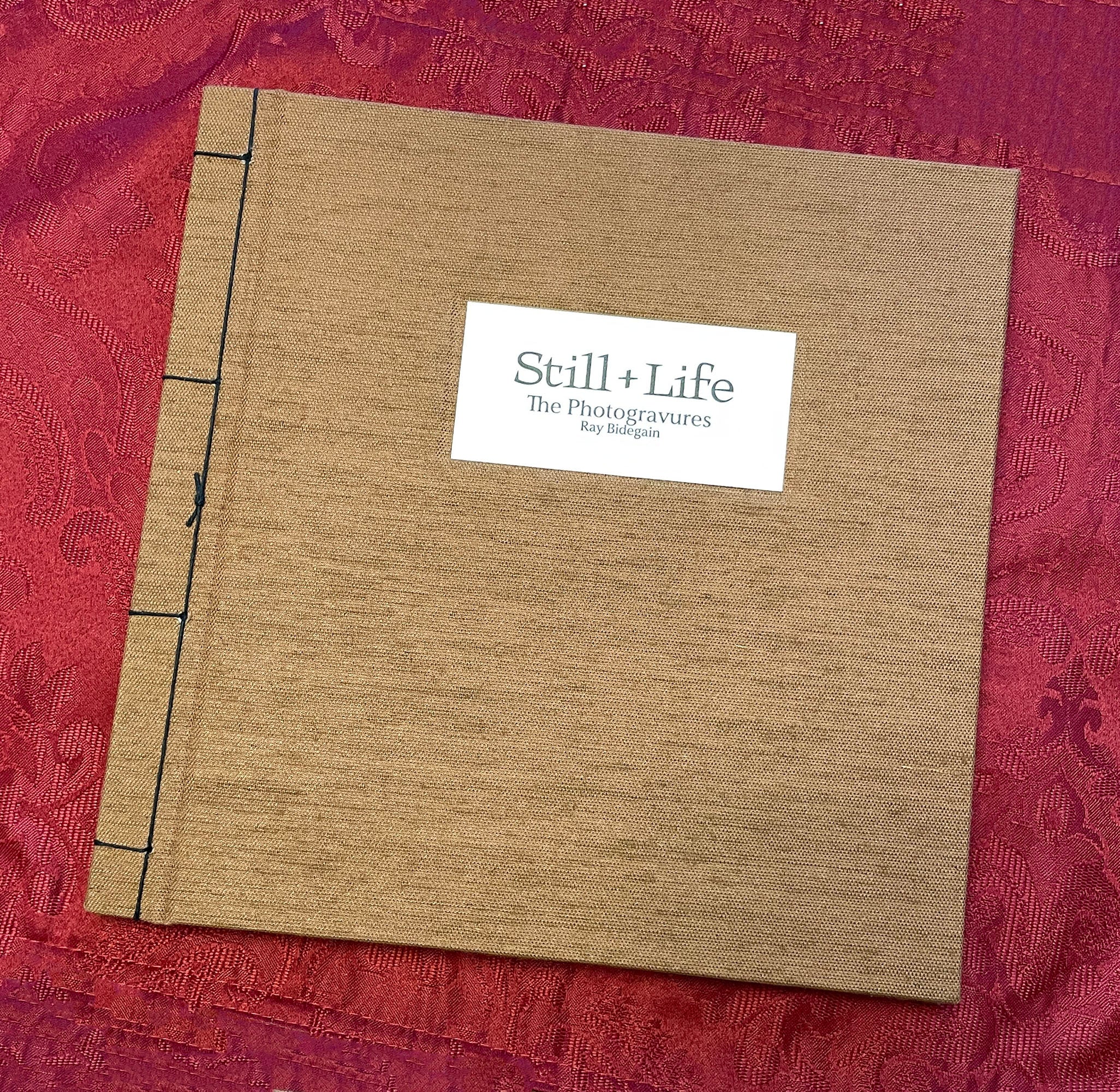 The home stretch, my first edition of handmade books will be finished ...